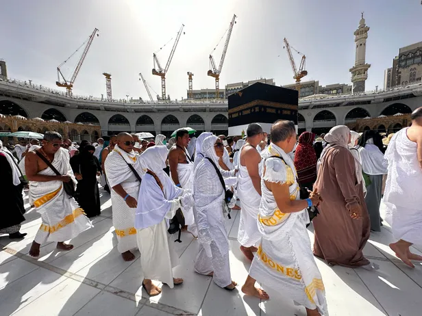 INGIN IBADAH UMRAHMU LEBIH KHUSYUK DAN MANTAP? SIMAK PENGERTIAN MANASIK ...